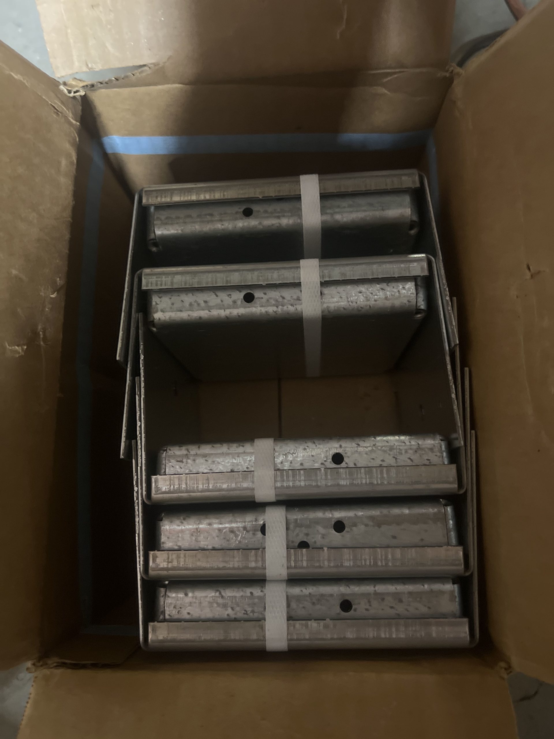 LOT OF 5 USP Lumber Connectors 6 x 6 in Triple Zinc Post Anchor PA66E ...