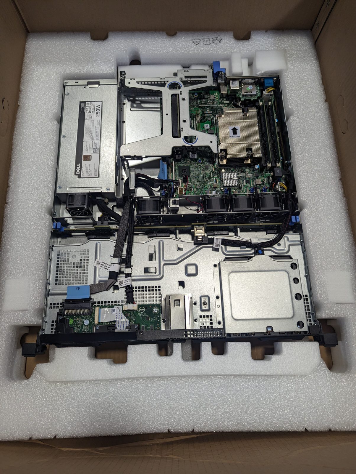 NIB Dell Poweredge R230 Xeon E3-1230v5 3.4GHz | 16gb | HotSwap ...